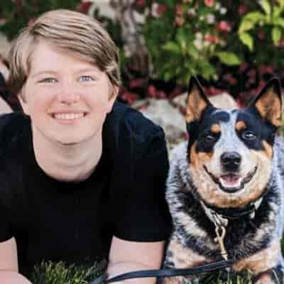 5 Fun and Easy Tricks to Teach Dogs | PetMojo